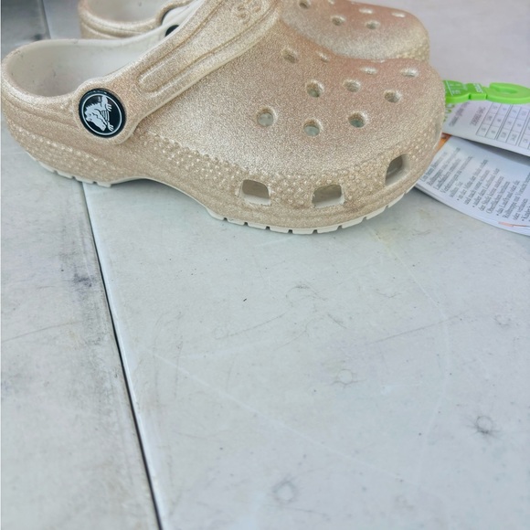 CROCS | Shoes | Crocs Gold Water Shoes With Ventilation And Textured ...